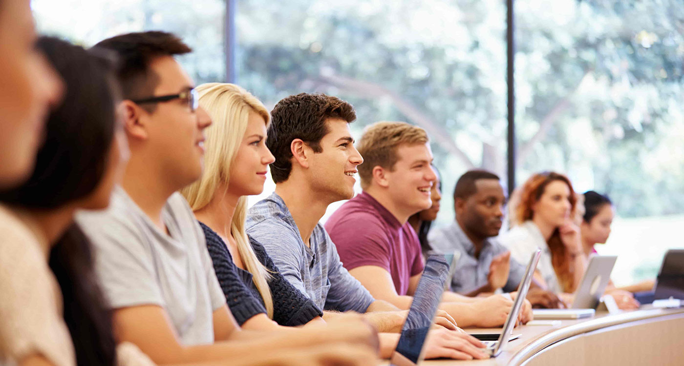 English Courses in the USA | TALK Schools